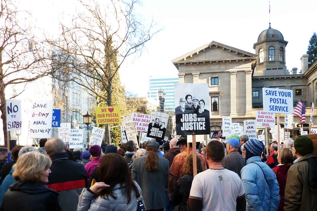 Hundreds Rally to Save the Postal Service | Portland Oregon Area Local